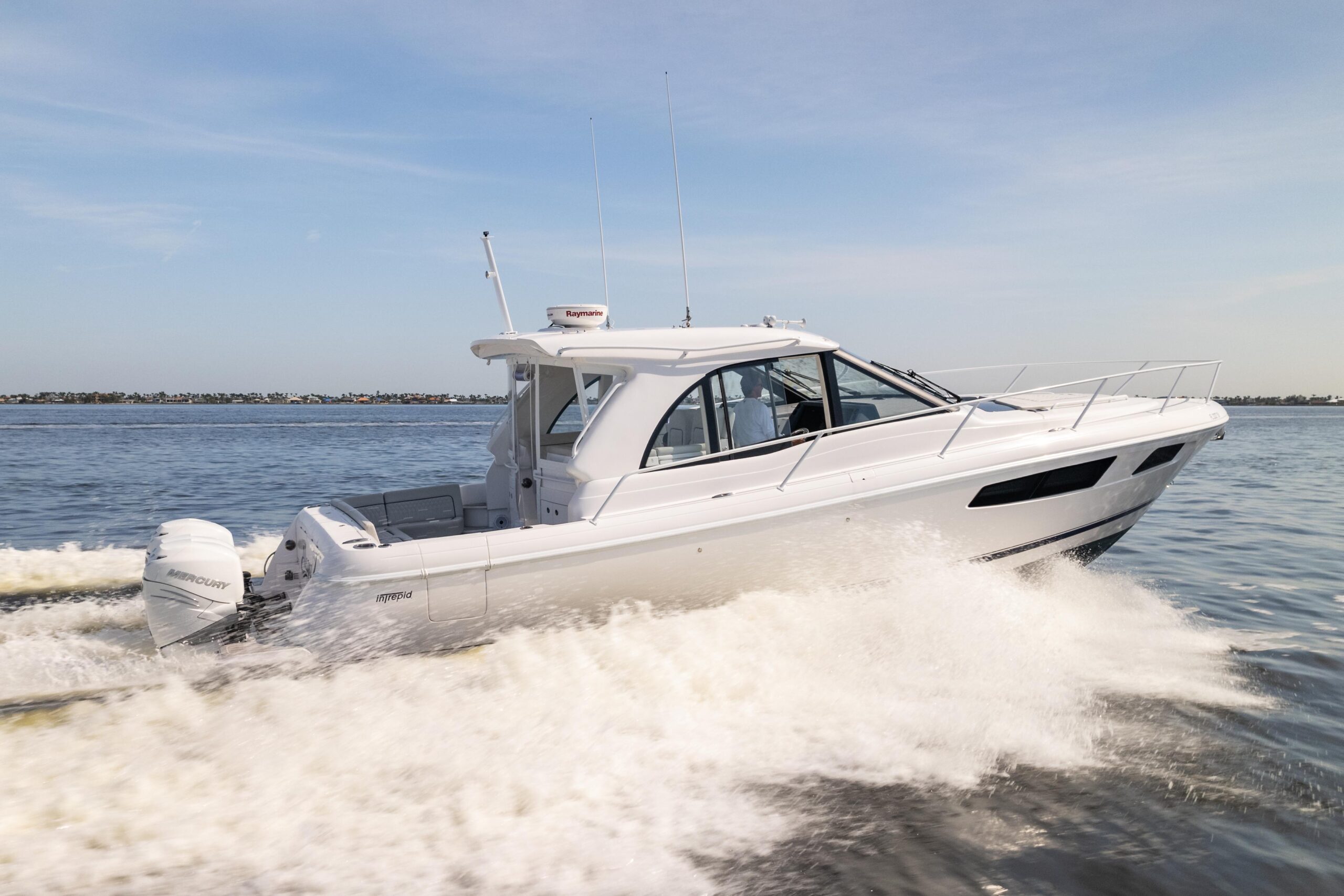 2021 Intrepid 410 Evolution - FLY Yachts