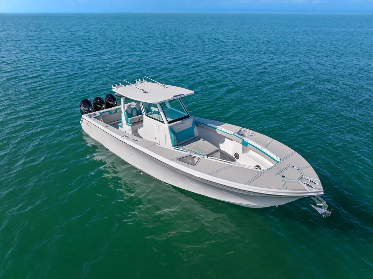 2024 Streamline 35 CC - FLY Yachts