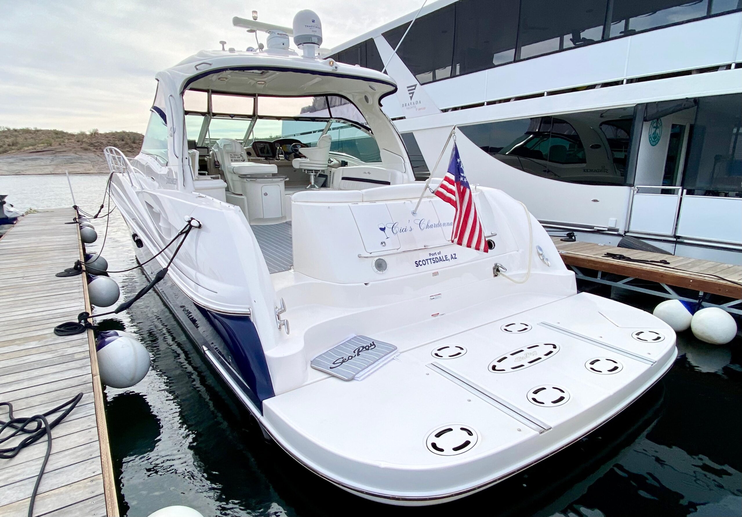 2006 Sea Ray 52 Sundancer - FLY Yachts