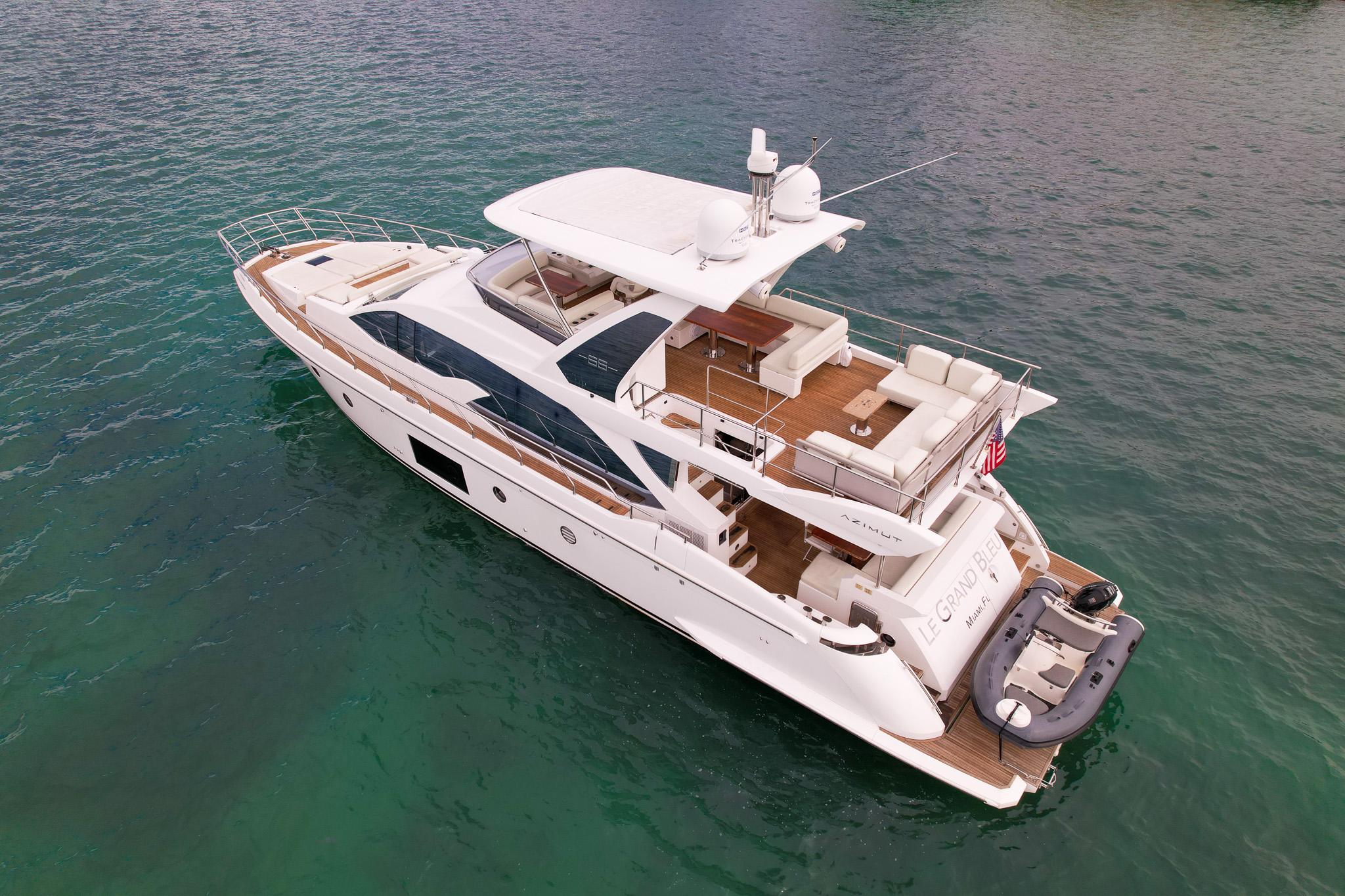 2016 Azimut 66 Flybridge - FLY Yachts