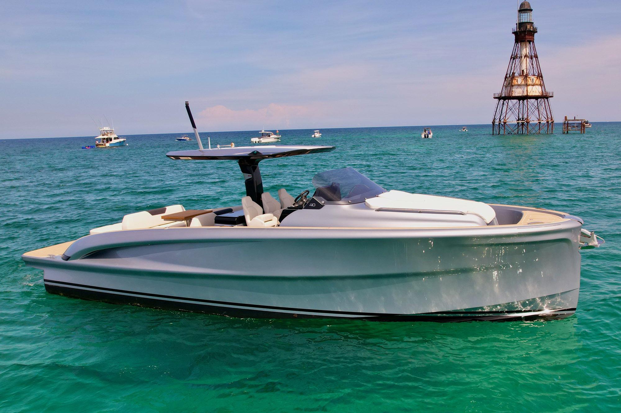 2023 Solaris Power SP40 open - FLY Yachts