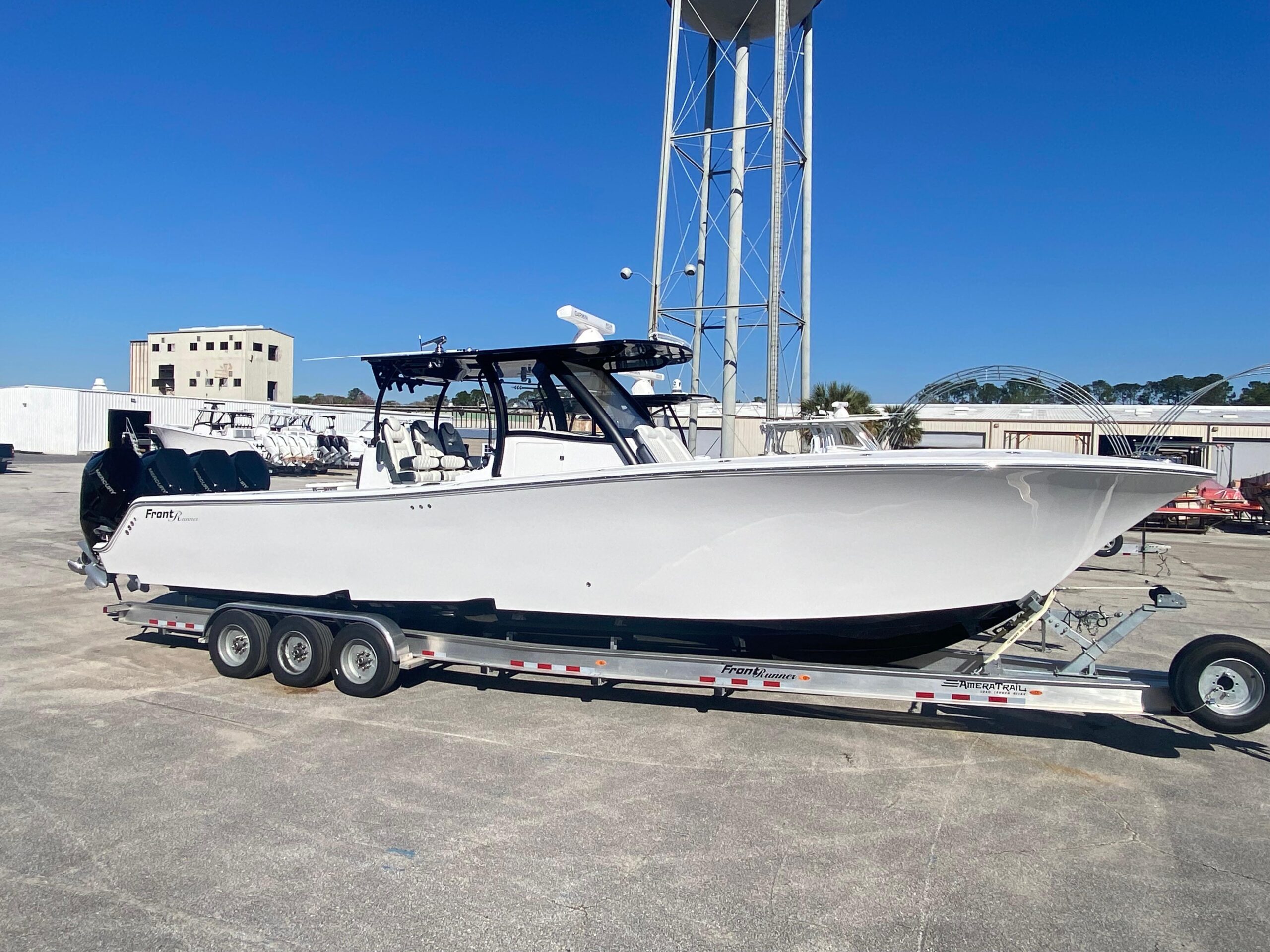 2023 Front Runner 39 CC - FLY Yachts