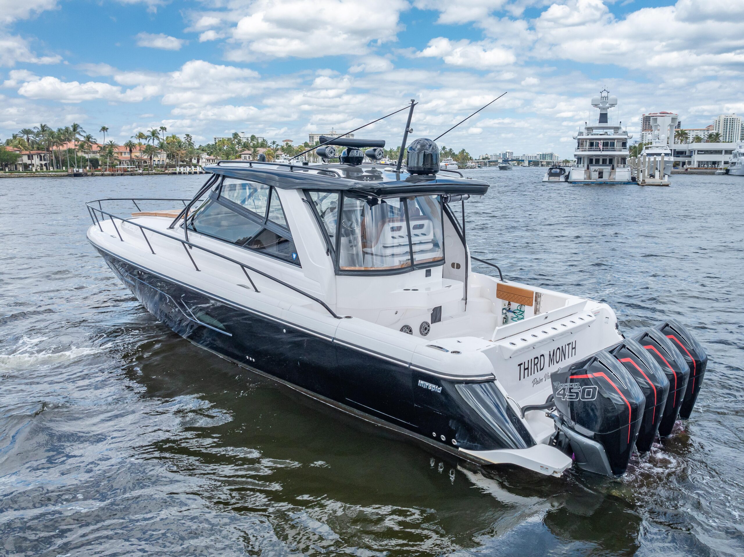 2021 Intrepid 477 Evolution - FLY Yachts