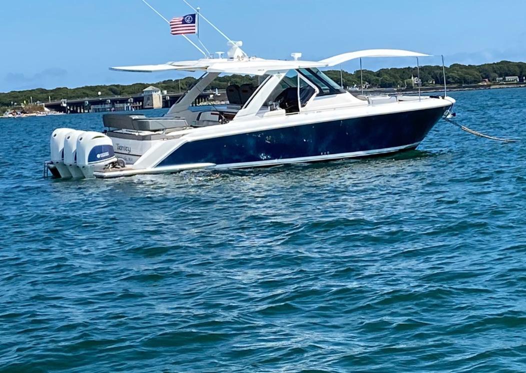 2019 Tiara Sport 38 LS - FLY Yachts