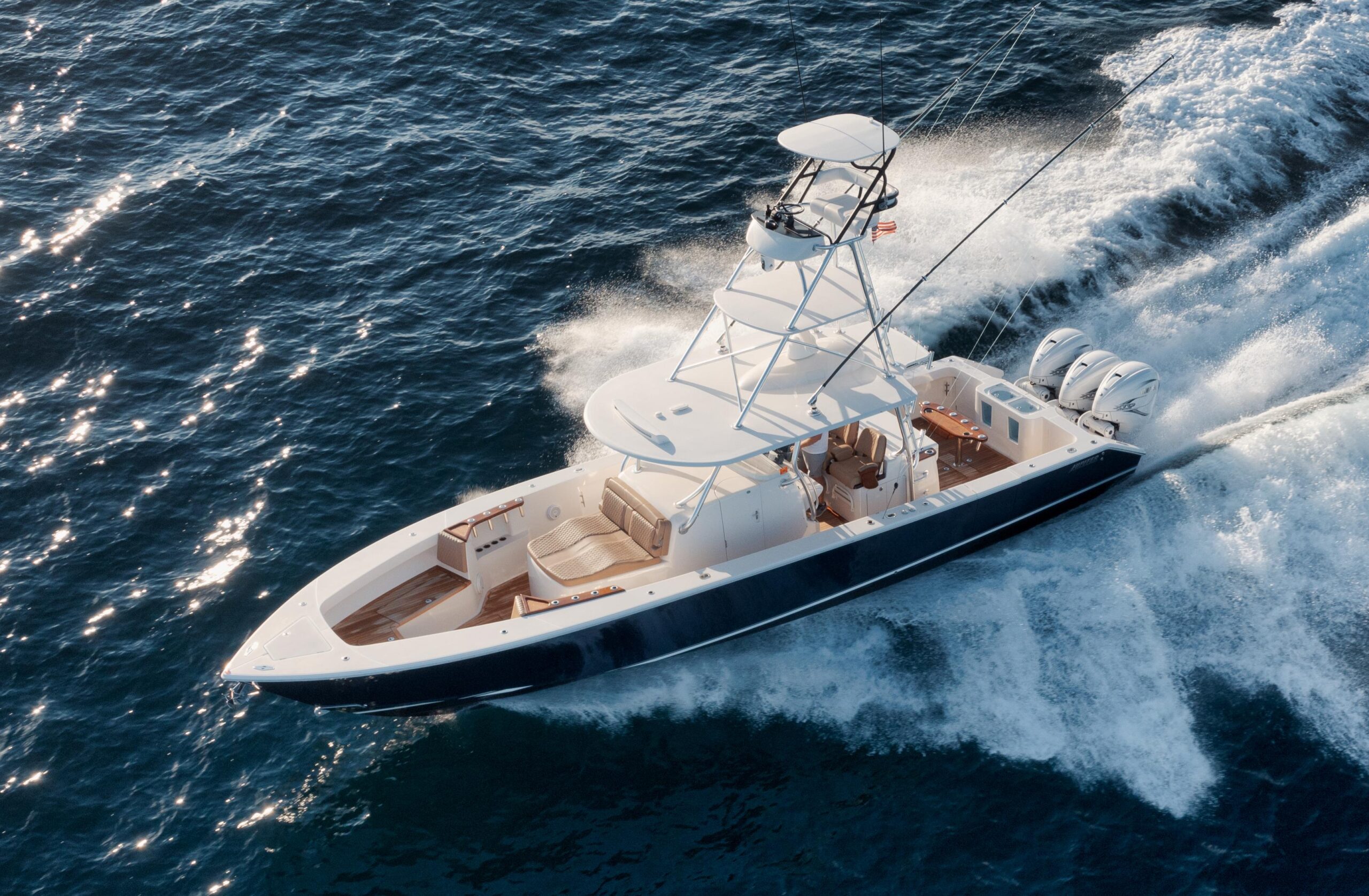 2019 Jupiter 43 SF - FLY Yachts