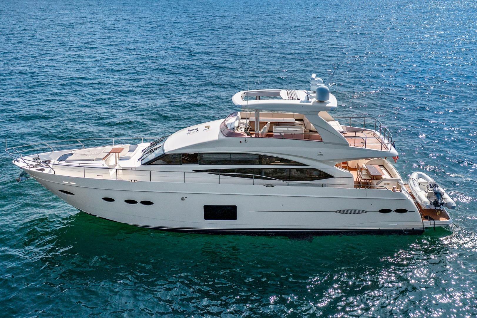 2015 Princess 72 Motor Yacht - FLY Yachts