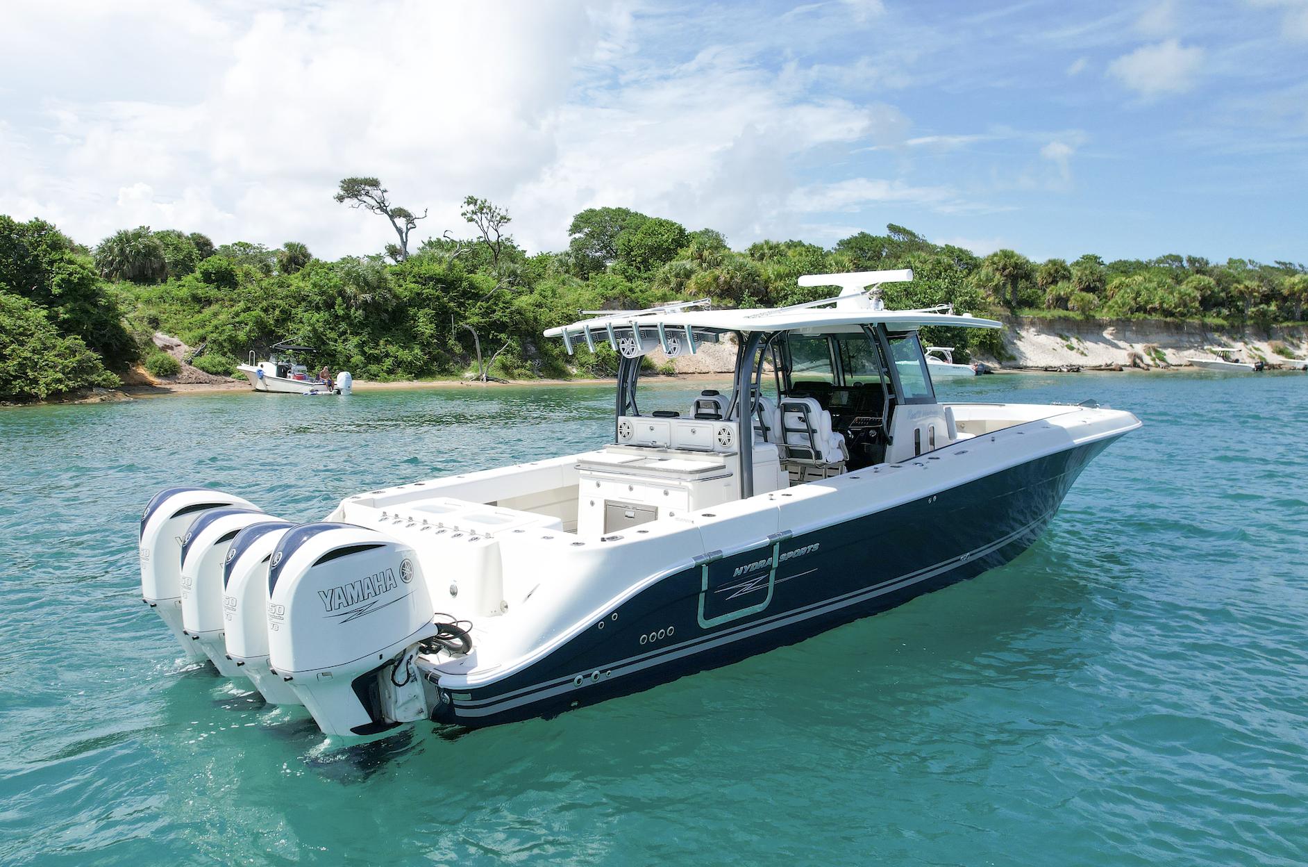 2018 HCB 42 Siesta - FLY Yachts