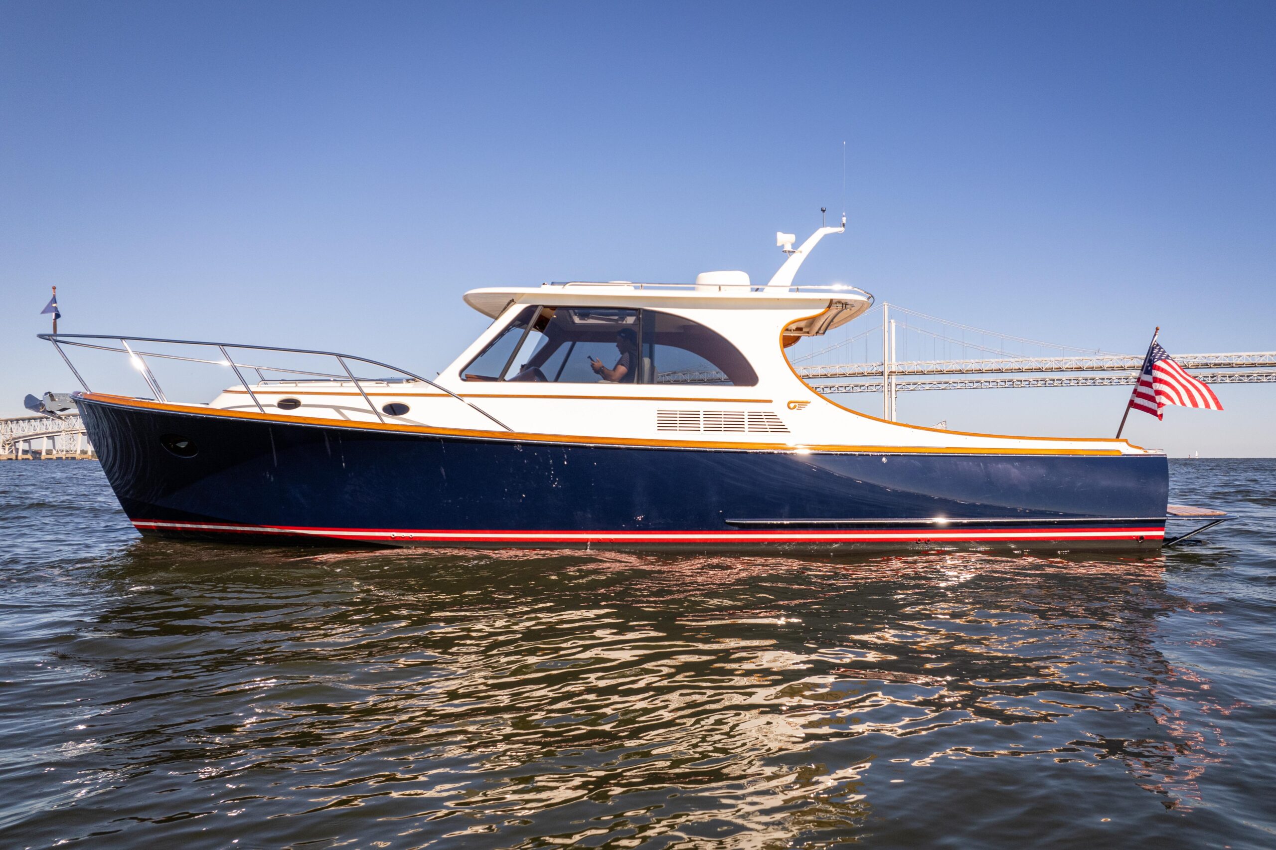 Hinckley Picnic Boat 40 Review – Full Specs, Performance, and Features ...