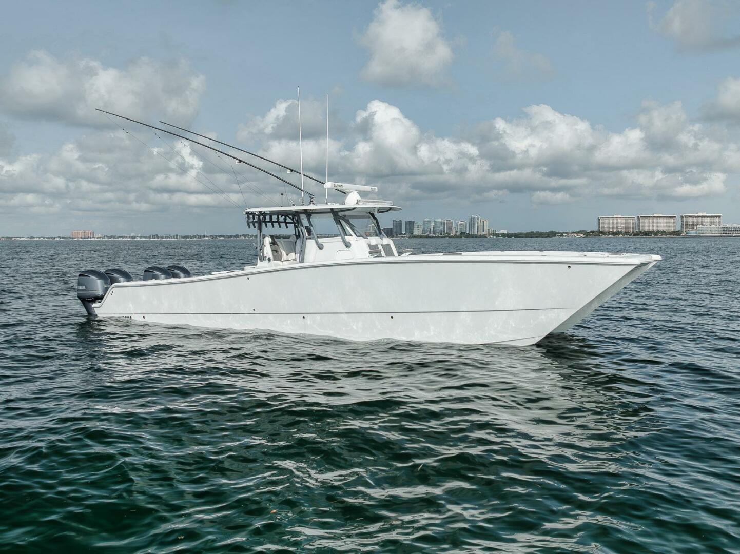 2017 Freeman 42LR - FLY Yachts